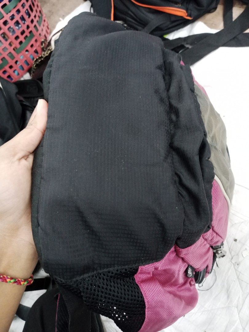 EYE men backpack 2p 96, Men's Fashion, Bags, Backpacks on Carousell