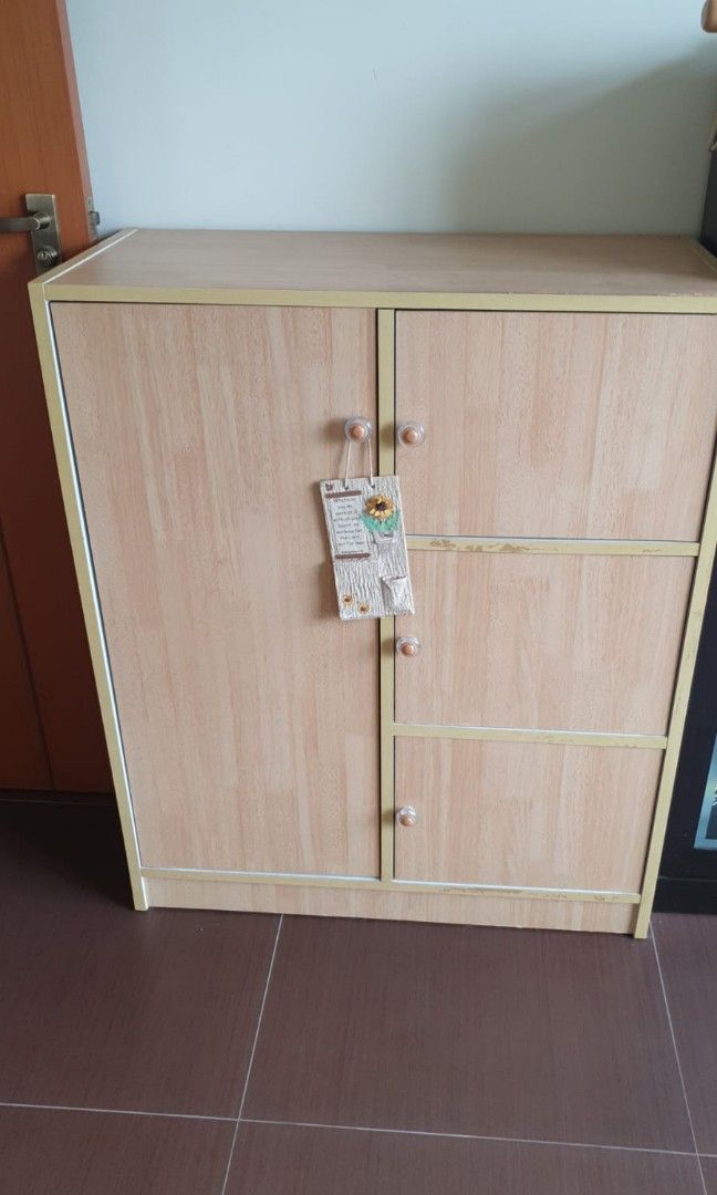 FREE giveaway shelves, Furniture & Home Living, Furniture, Shelves ...