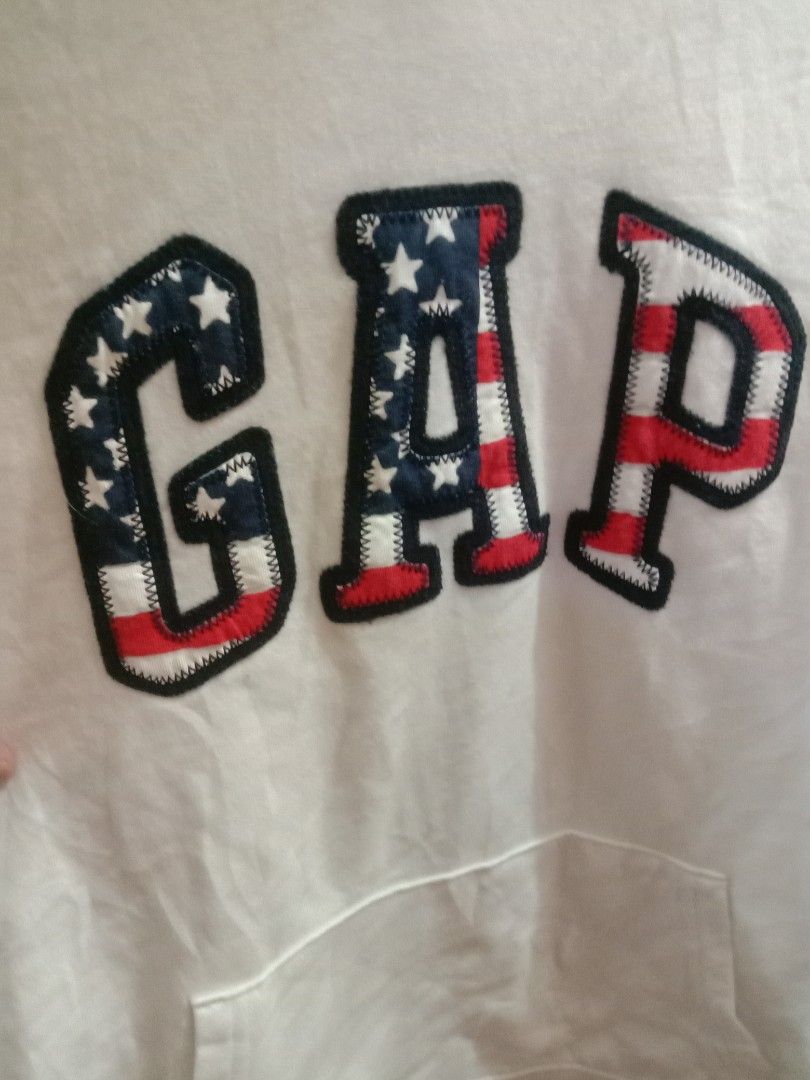 Gap USA on Carousell