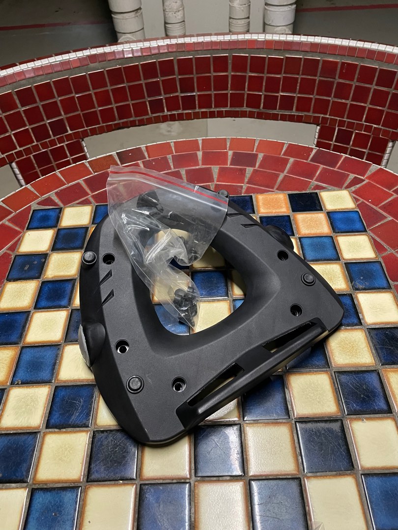 GIVI base plate, Motorcycles, Motorcycle Accessories on Carousell