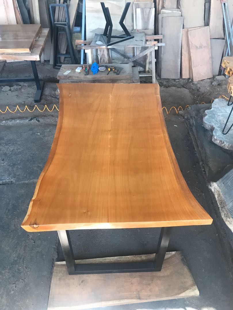 Gmelina Live Edge Dining Table 5x3ft (sale g3723), Furniture & Home ...