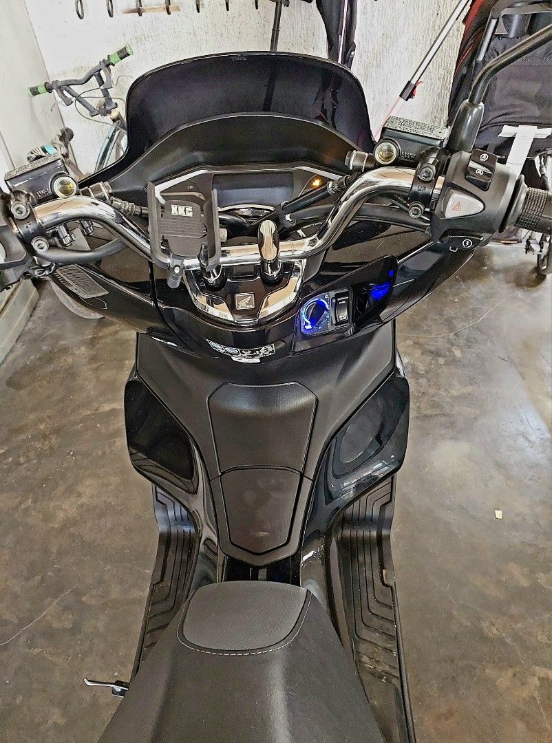 Honda PCX 2023 ABS/TCS Keyless, Motorbikes, Motorbikes for Sale on ...