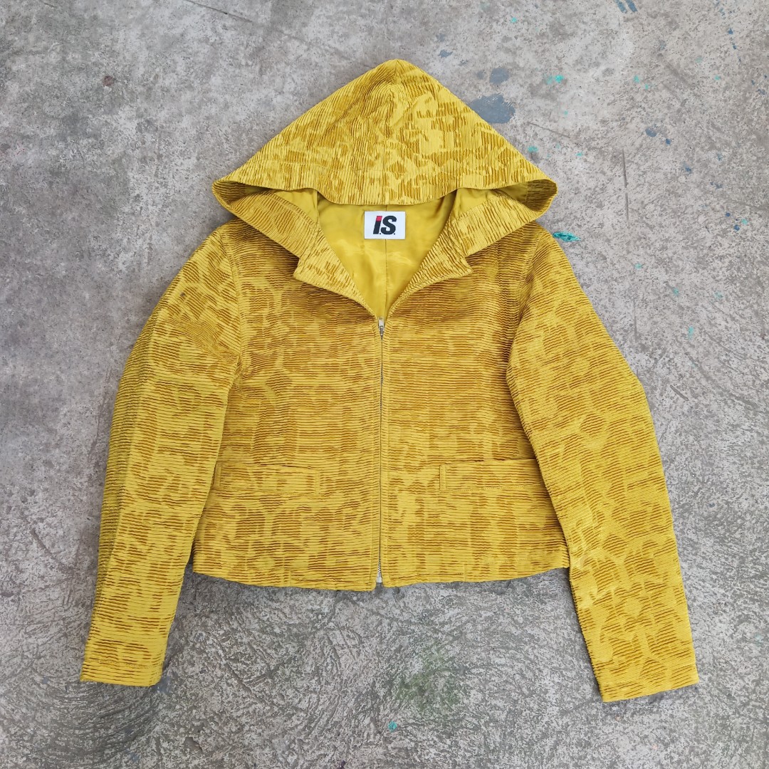 Issey Miyake - Pleated Jacket (Rare), Women's Fashion, Coats, Jackets ...