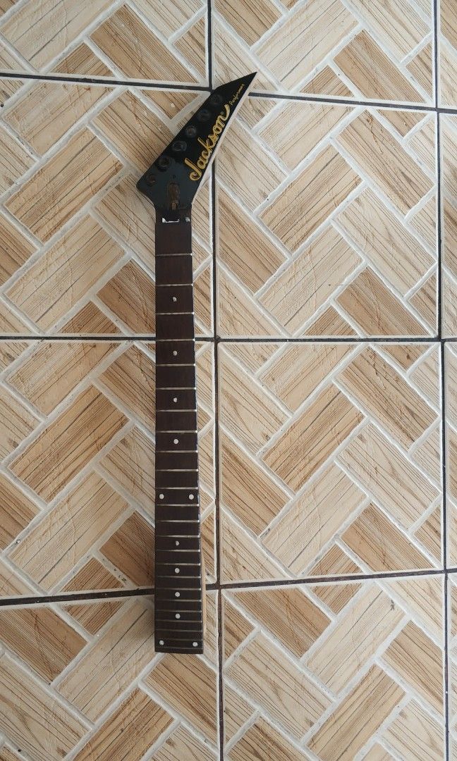 Jackson Performer Series Guitar(1990's guitar) on Carousell