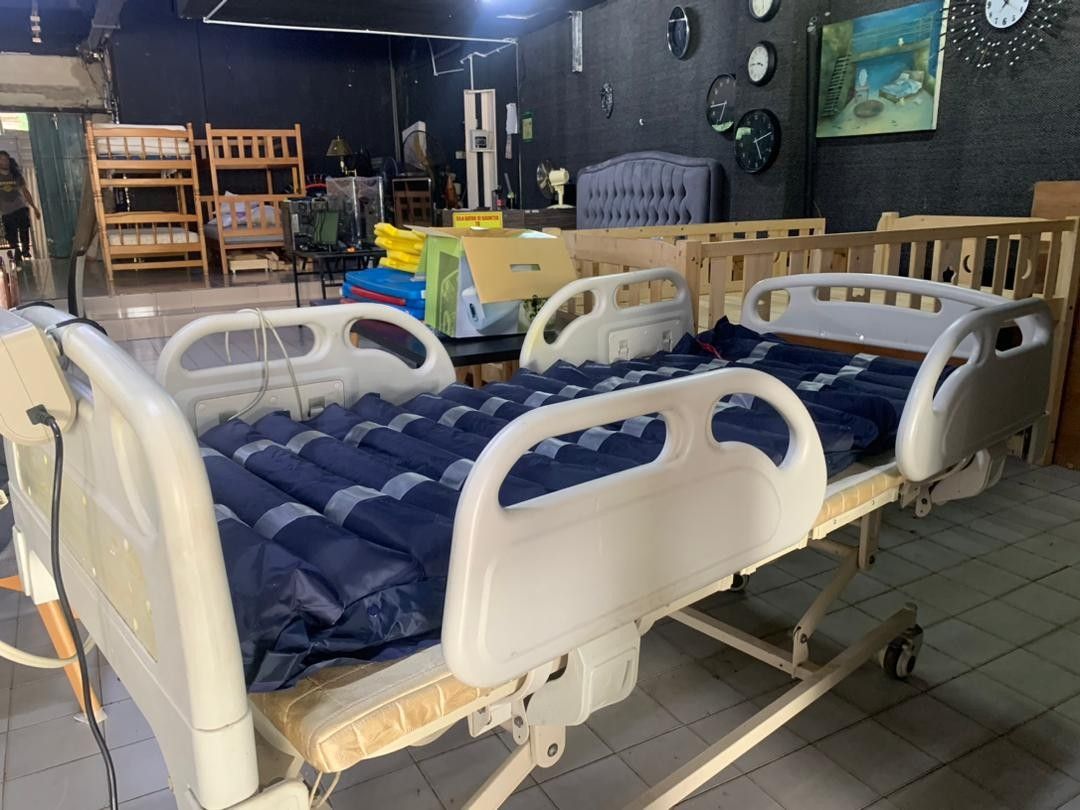 Katil hospital icu free tilam angin new + pam, Health & Nutrition ...