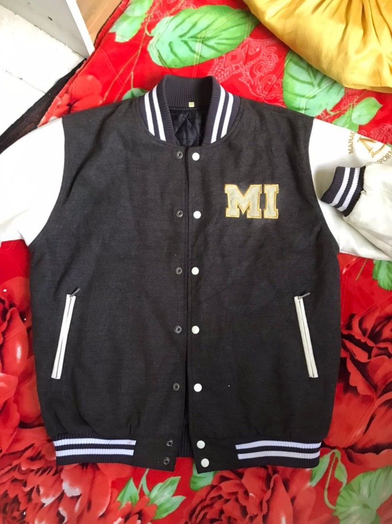 Korea Varsity Leather Jacket ( pit 23.5 / L 28), Women's Fashion, Coats ...