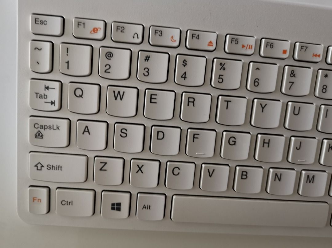 Lenovo wireless keyboard, super slim and handsome off-white color, less ...