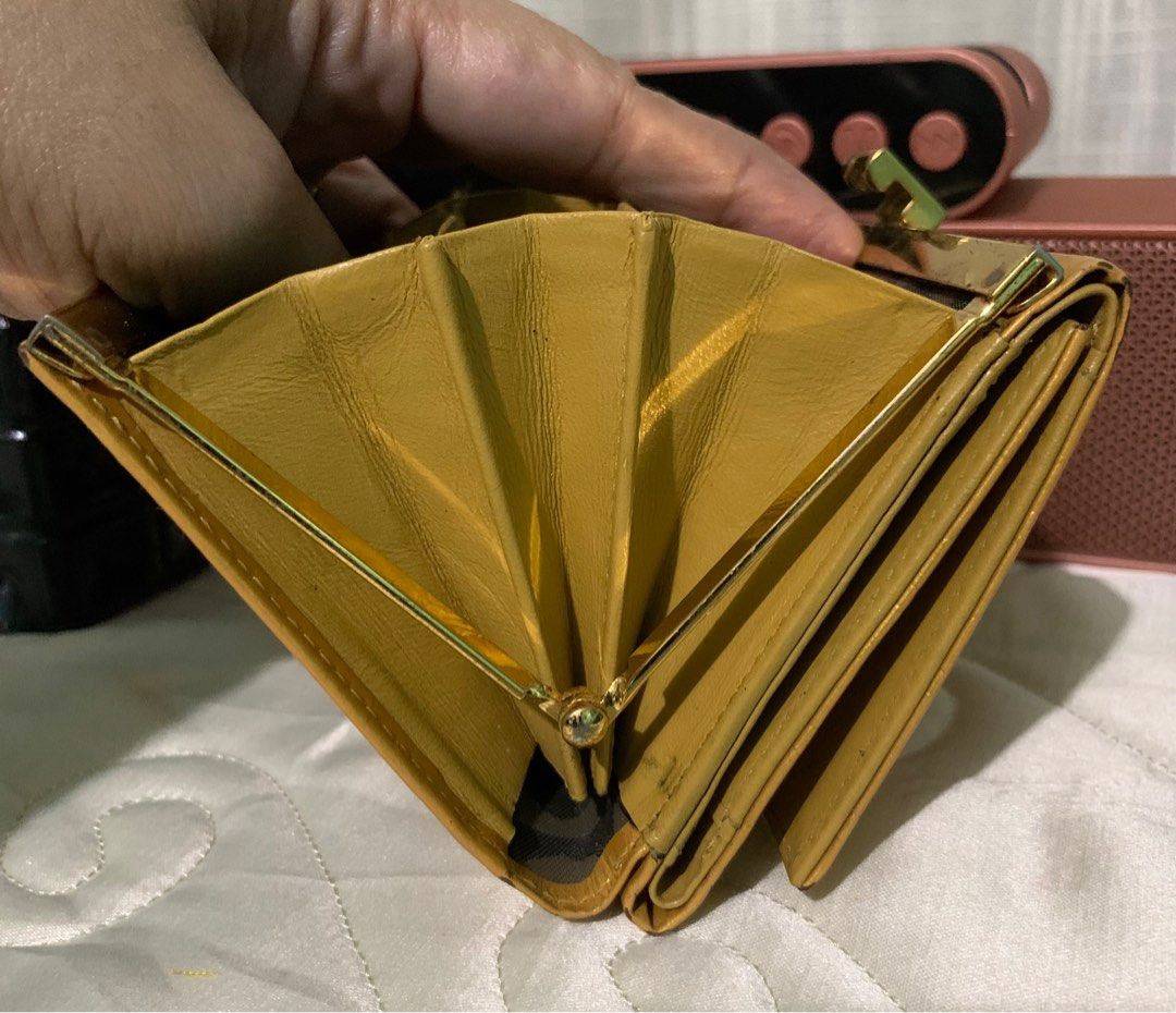 Lovcat Paris short wallet trifold, Luxury, Bags & Wallets on Carousell