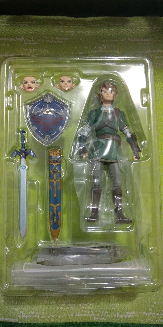 LoZ Twilight Princess Figma, Hobbies & Toys, Toys & Games on Carousell