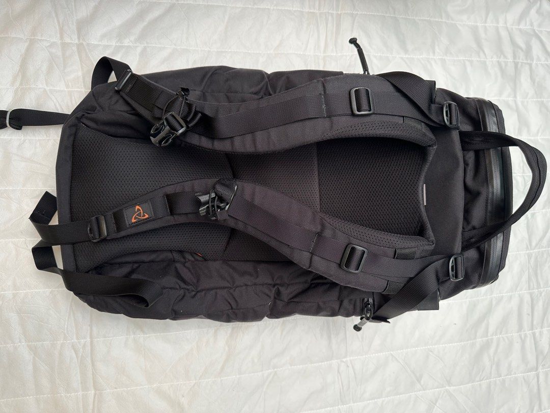 Mystery Ranch X Carryology Assault (Unicorn), Men's Fashion, Bags ...