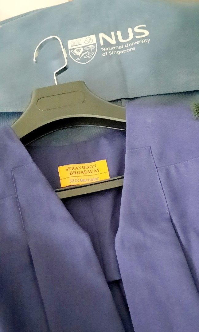 NUS Engineering Graduation Gown, Women's Fashion, Coats, Jackets and ...