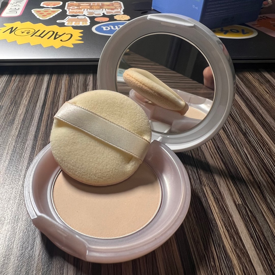 Oil Block Powder, Beauty & Personal Care, Face, Makeup on Carousell