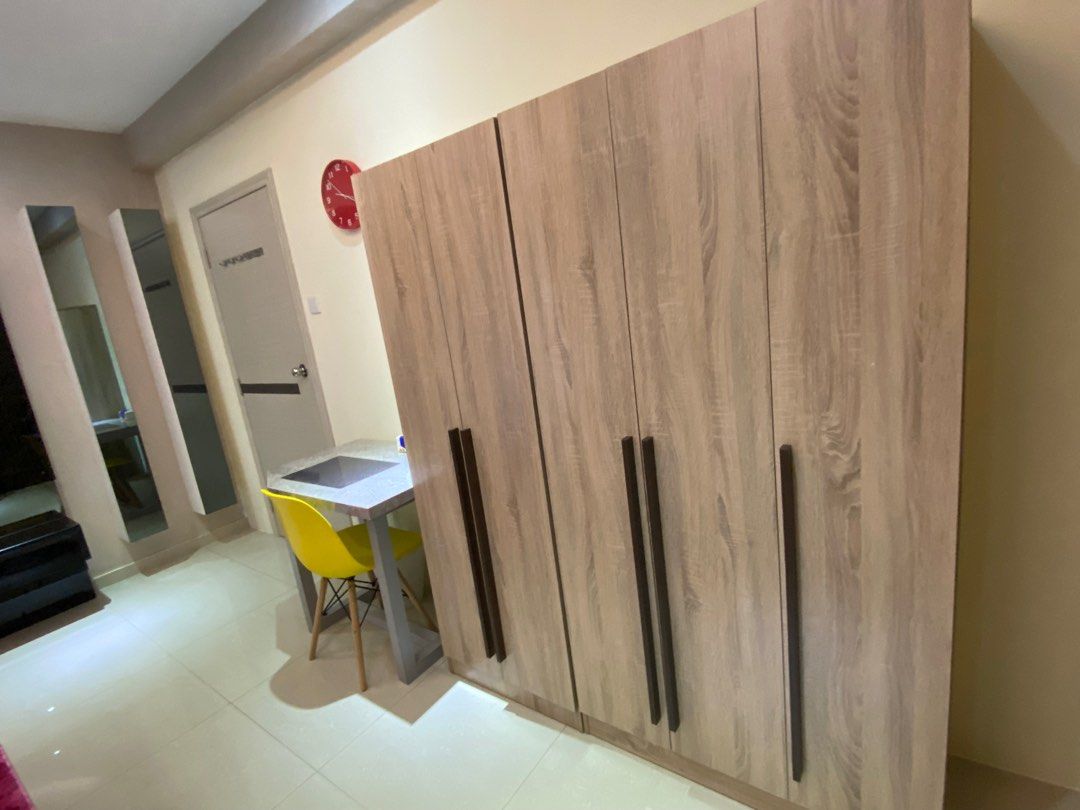 Pasir Ris mrt- Elias Green Condo, Huge Balcony Room with Sofa & TV ...