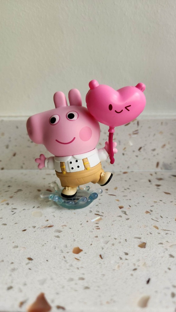 Popmart Peppa Pig Wedding Series - Balloon Baby George (blindbox ...