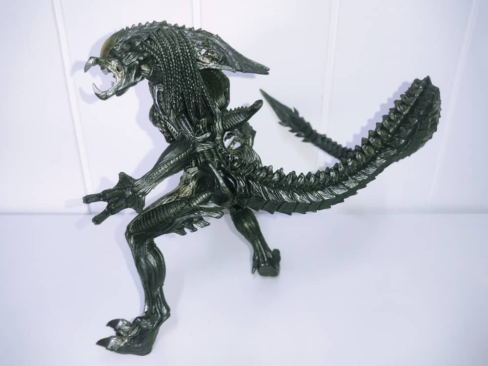 PREDALIEN ALIEN VS PREDATOR AVP2 REAL FIGURE 2009 FURYU, Hobbies & Toys ...