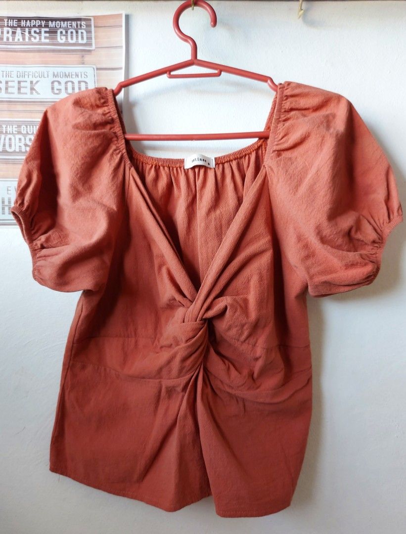 Rust top, Women's Fashion, Tops, Blouses on Carousell