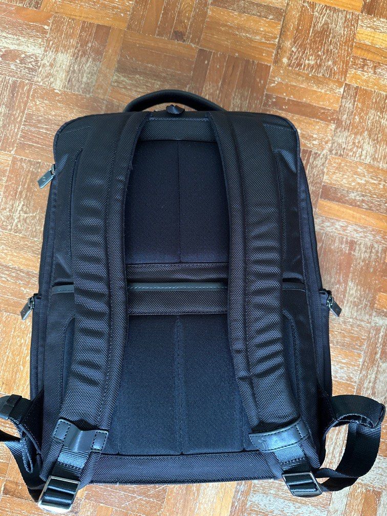 Samsonite Black Label, Men's Fashion, Bags, Backpacks on Carousell