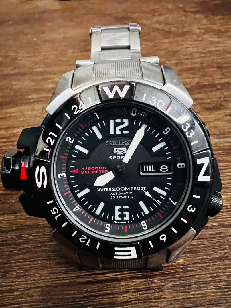 Seiko 5 compass, Luxury, Watches on Carousell