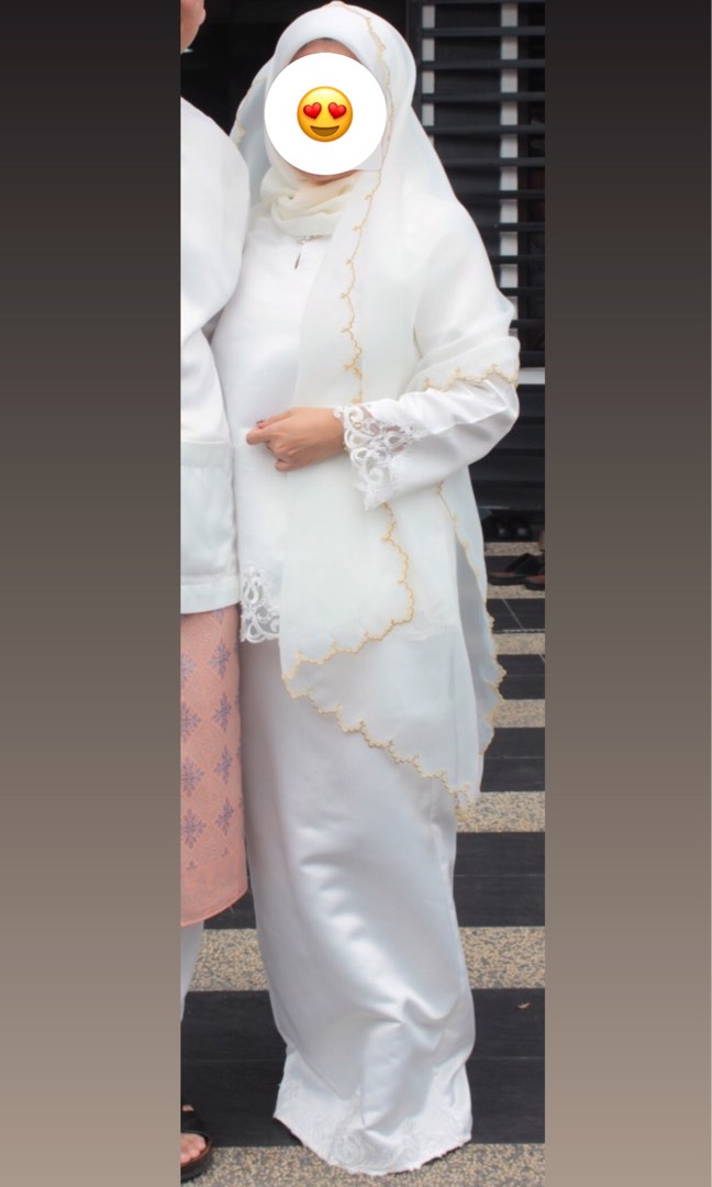 Set Kurung Akad Nikah Tunang, Women's Fashion, Dresses & Sets ...