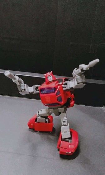 Transformers Masterpiece Cliffjumper X-Transbots MM-X Toro, Hobbies ...