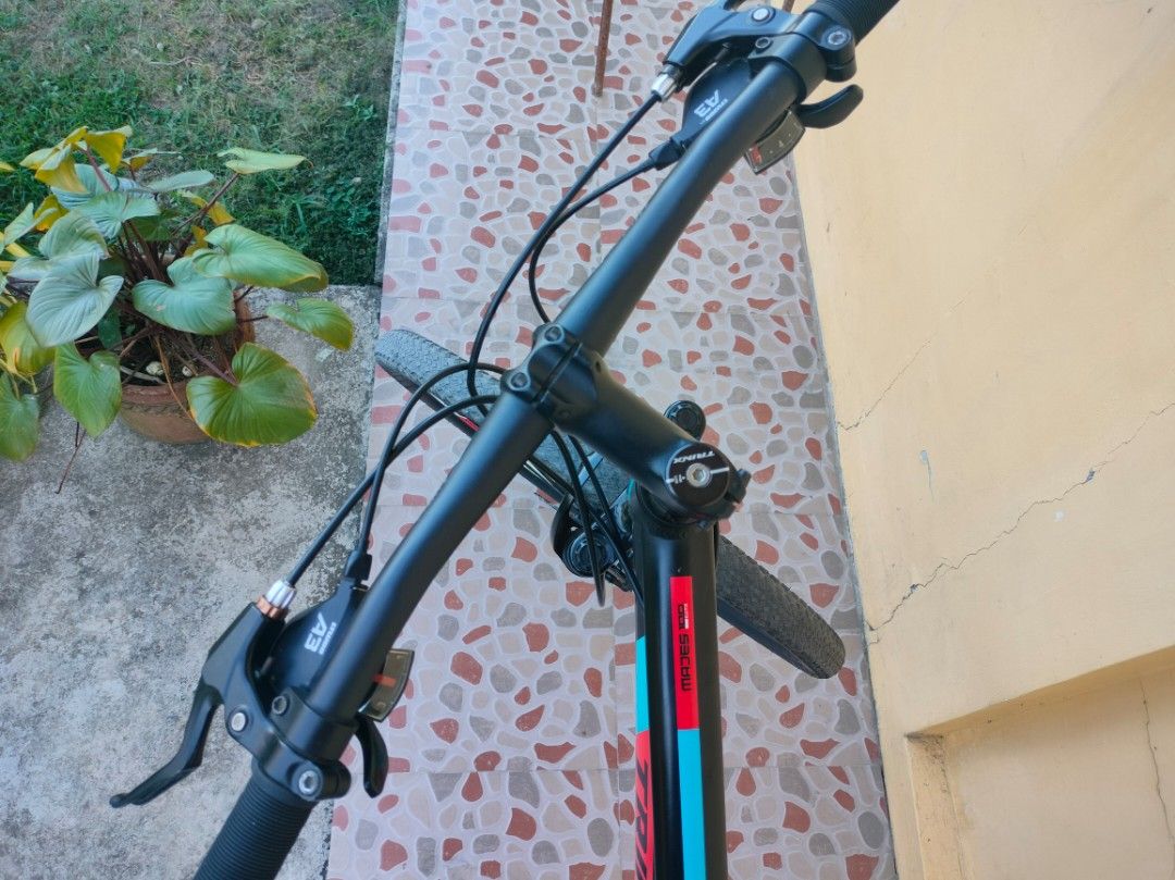 Trinx Majes 100 elite, Sports Equipment, Bicycles & Parts, Bicycles on ...