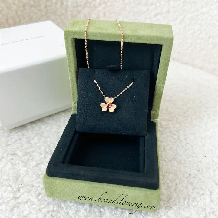 Van Cleef & Arpels VCA Mini Model Frivole Pendant Necklace in 18K Rose ...