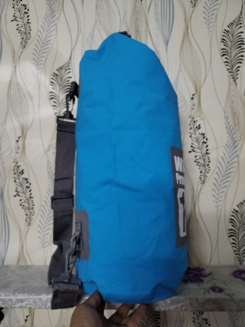 Waterproof bag 10 liter, Men's Fashion, Bags, Backpacks on Carousell