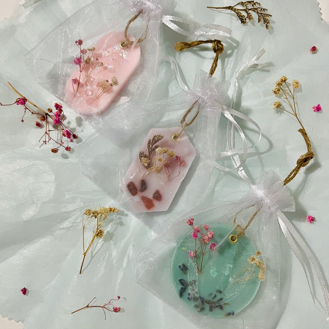 Wax Tablet/ Sachet, Furniture & Home Living, Home Fragrance on Carousell