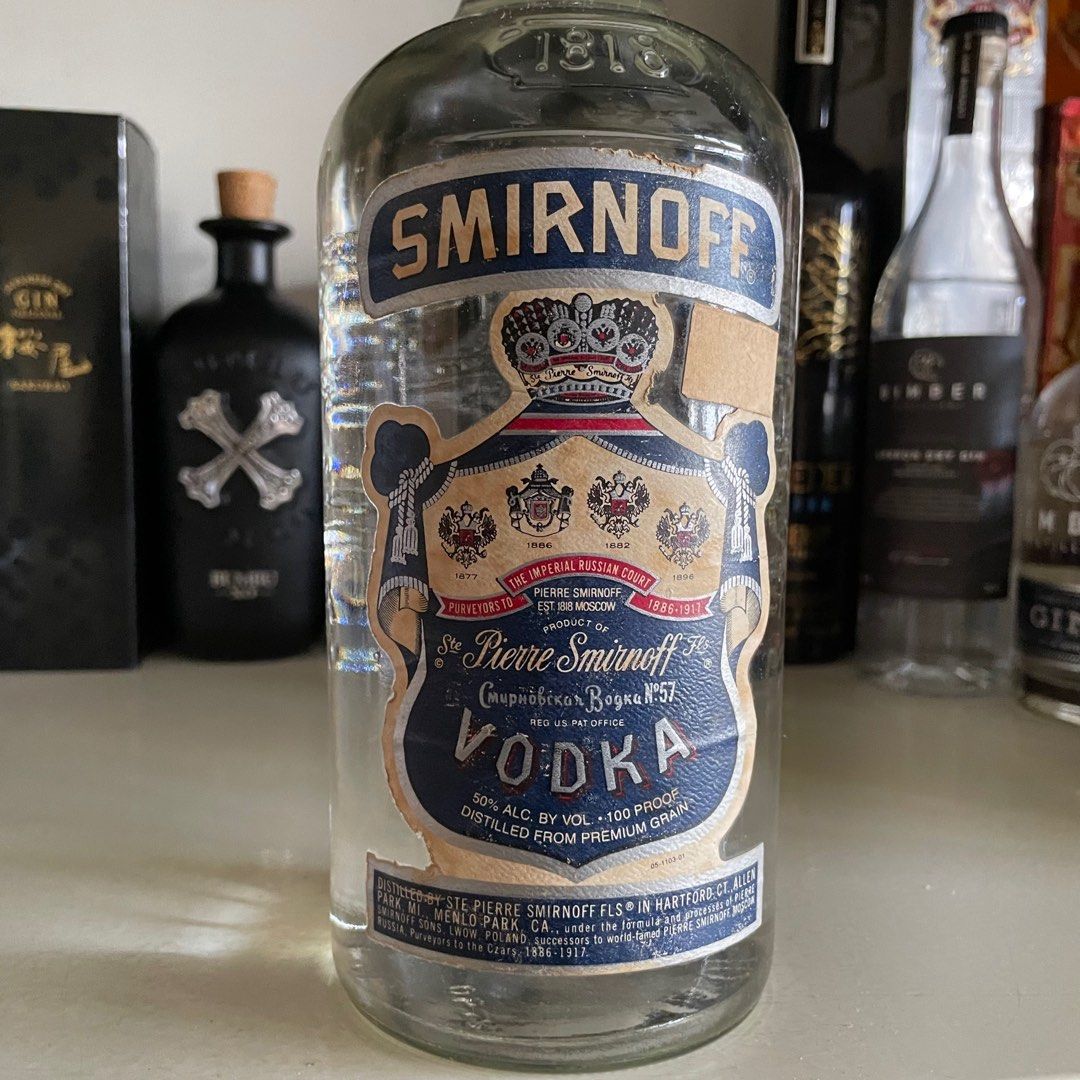 1.13L Smirnoff Vodka 1980s Blue Vintage 50% ABV 1000ml, Food & Drinks ...