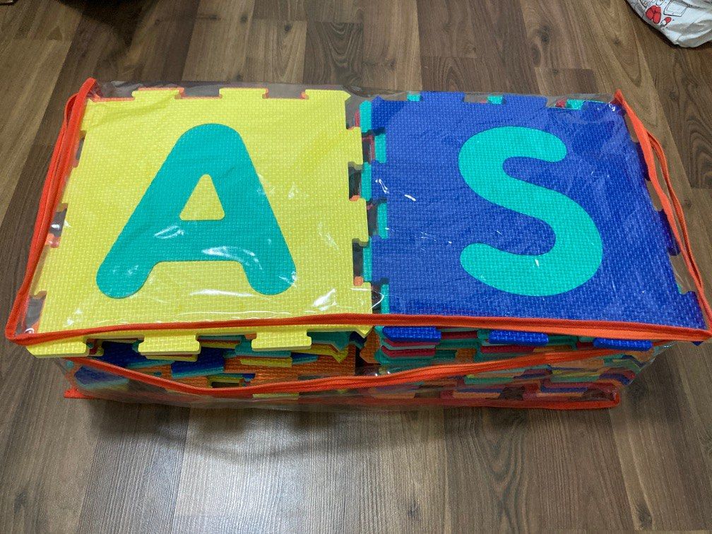 ABC sponge mats, Babies & Kids, Infant Playtime on Carousell