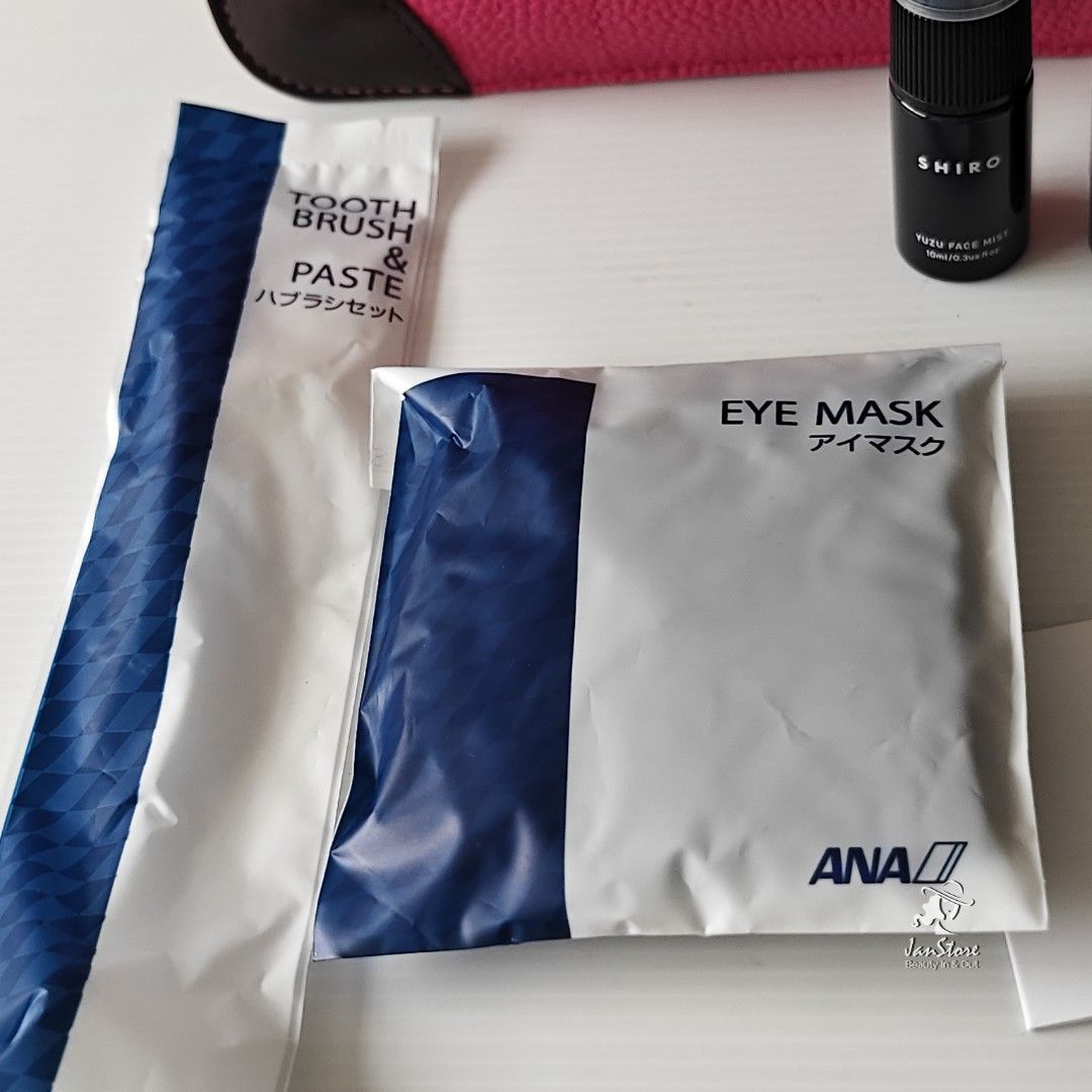 ANA Airlines 2022 Globe-Trotter Amenity Kits Set, Women's Fashion, Bags ...