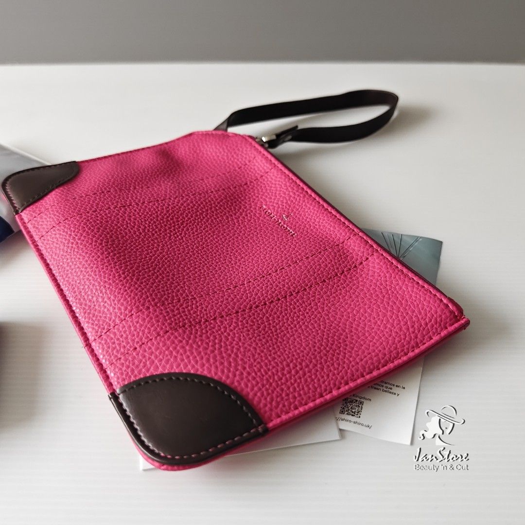 ANA Airlines 2022 Globe-Trotter Amenity Kits Set, Women's Fashion, Bags ...