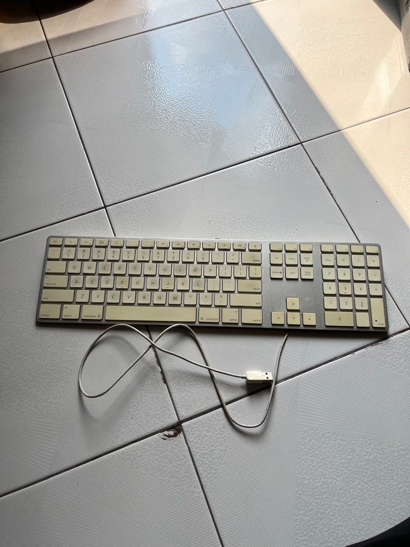 APPLE COMPUTER KEYBOARD ORIGINAL, Computers & Tech, Parts & Accessories ...