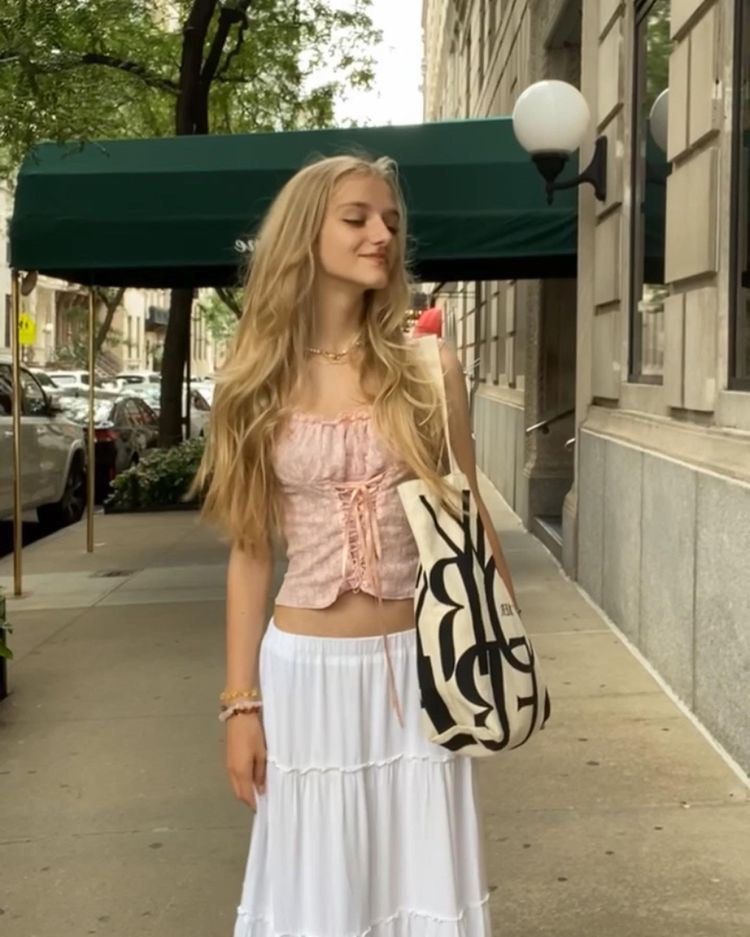 Brandy Melville Authentic Izzy White Maxi Tiered Princess Y2k Skirt ...