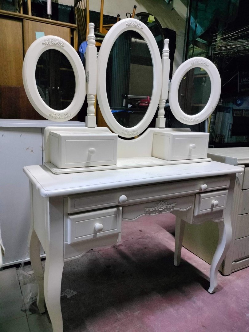 Elegant Vanity Mirror Japan surplus, Furniture & Home Living, Furniture ...