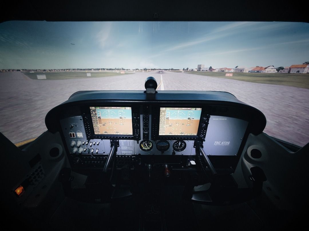Flight Simulator Training For Beginner Pilots, Learning & Enrichment ...