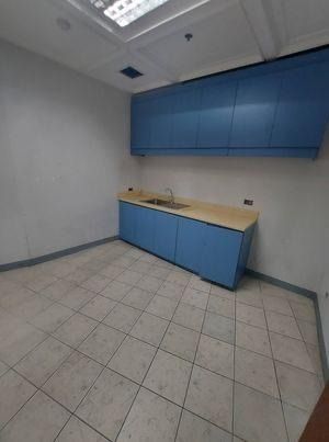 FOR RENT: The Peninsula Court - Office Space, 1000 Sqm., Makati City ...