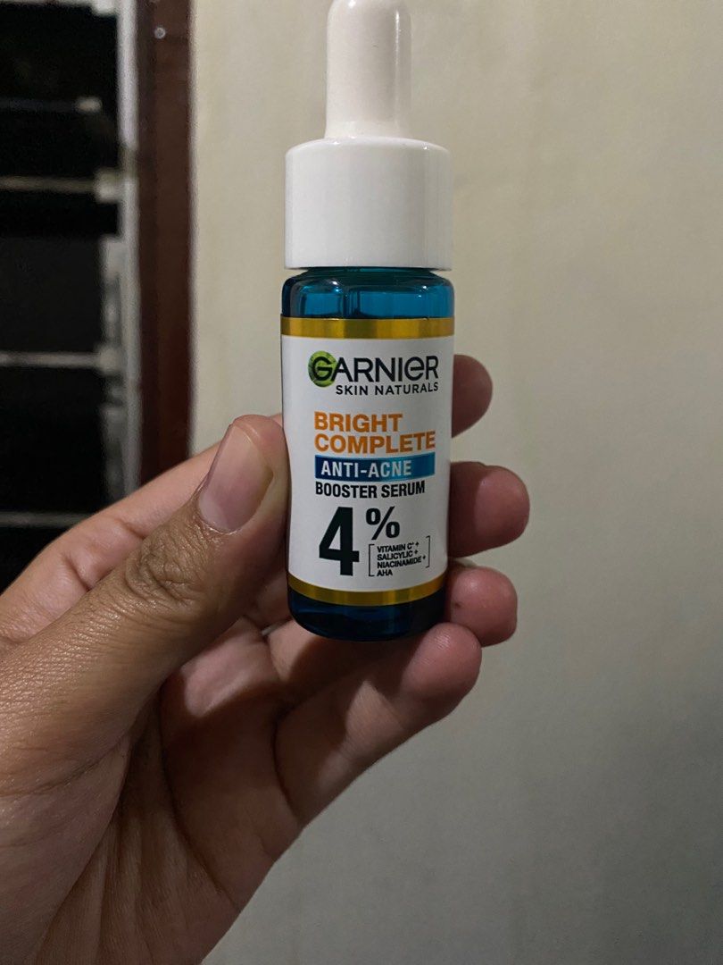 Garnier Bright Complete Anti Acne booster serum, Kesehatan & Kecantikan ...