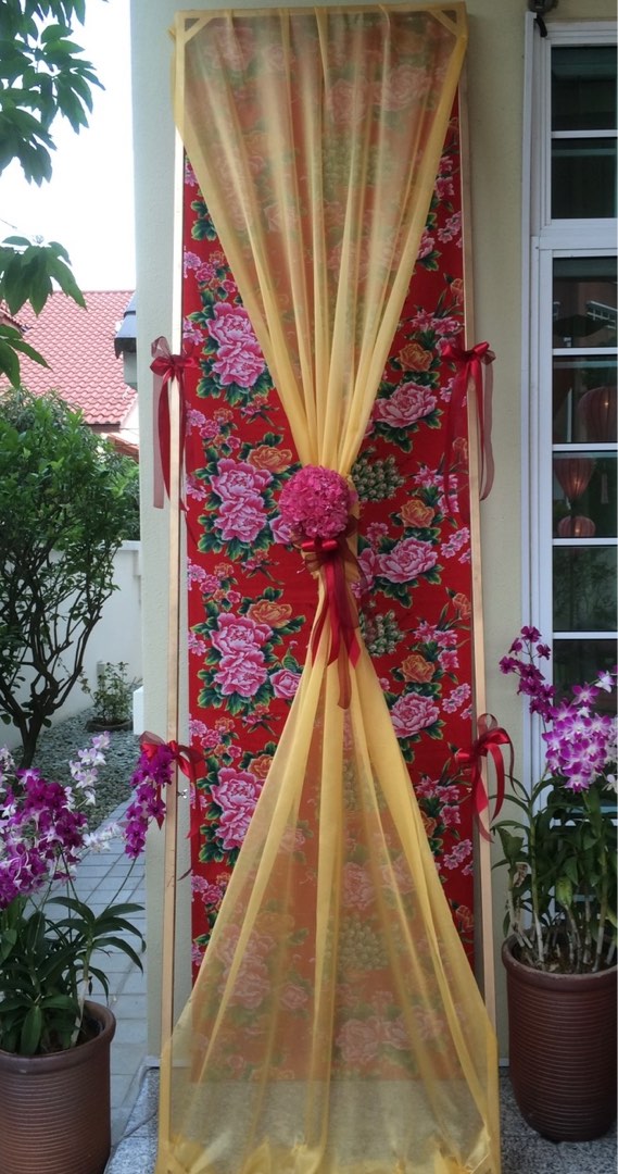 Gold Metal Stand Frame X 2 , Furniture & Home Living, Home Decor ...