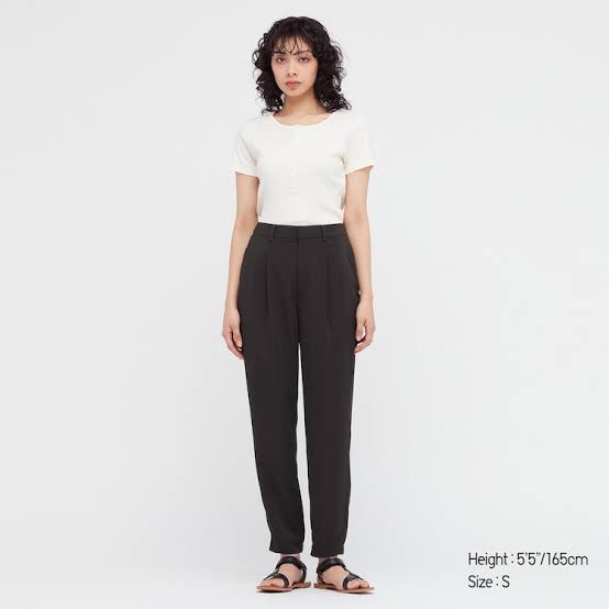 GU by Uniqlo high waisted jogger pants on Carousell