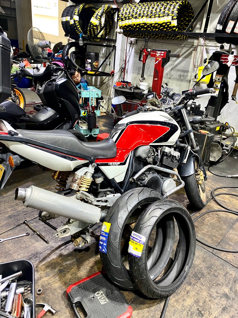 Honda Cb400 Michelin 2ct Tyres, Motorcycles, Motorcycle Accessories on ...