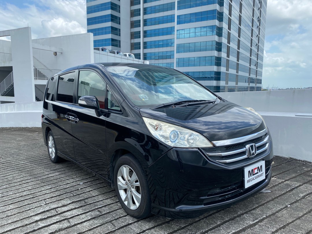 Honda Stepwagon Hybrid 2.0 e-HEV G Spada 7-Seater Honda Sensing (A ...