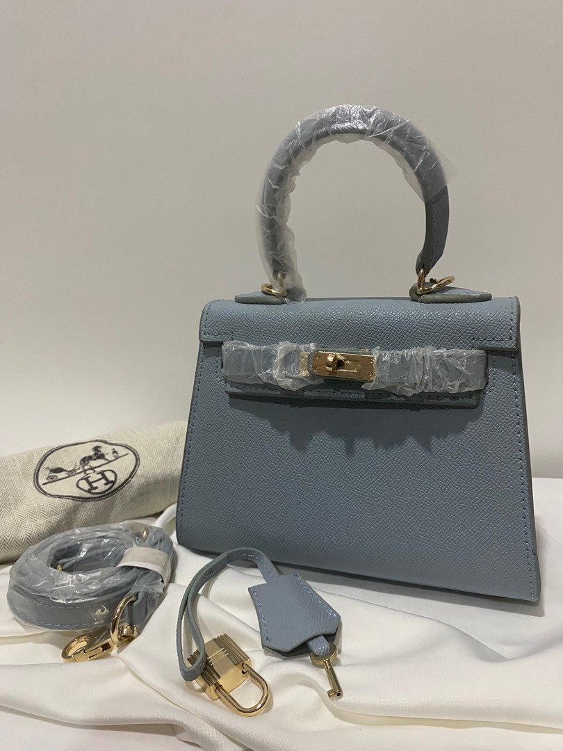 House of Hello Kelly on Carousell