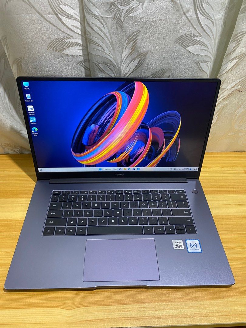 HUAWEI MATEBOOK D15 / TOUCH FINGERPRINT/ CORE i3 10TH GEN 2.6GHz / 8GB ...