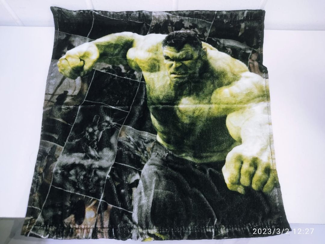 HULK HAND TOWEL MARVEL STUDIOS MERCHANDISE, Hobbies & Toys ...