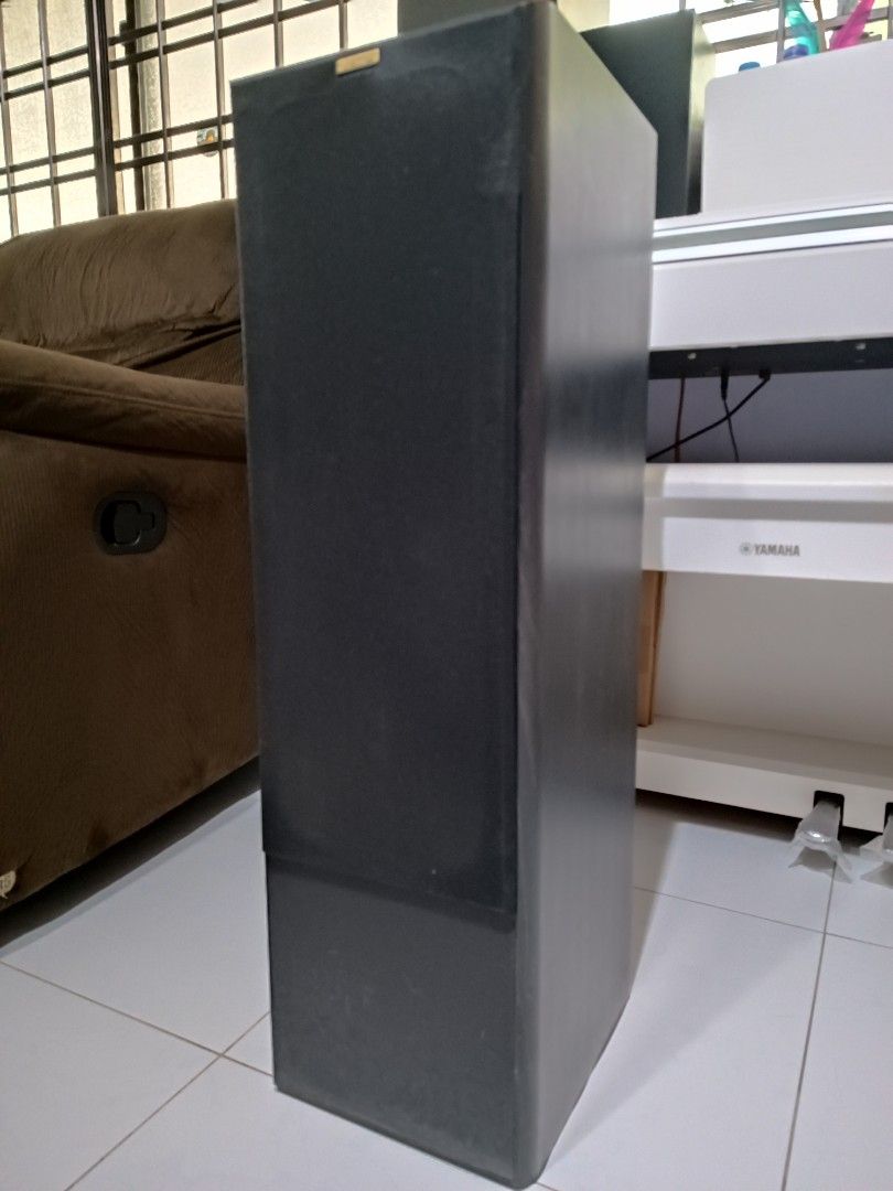 Jamo Cornet 70 ii Floor Standing Speakers, a pair, Audio, Soundbars, Speakers & Amplifiers on ...