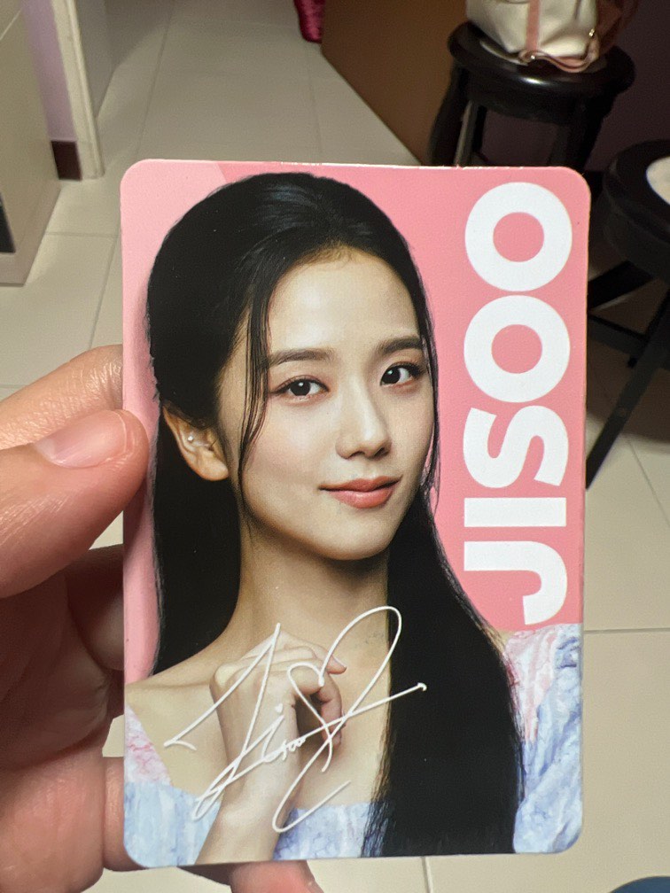 Jisoo no 6 Blackpink Oreo card, Hobbies & Toys, Memorabilia ...