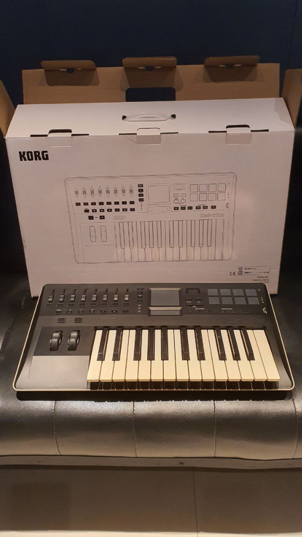 Korg taktile 25 USB Controller Keyboard, Hobbies & Toys, Music & Media ...