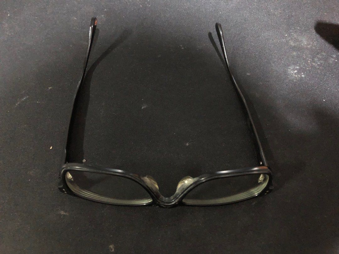 Lee Cooper Glasses, Men's Fashion, Watches & Accessories, Sunglasses ...