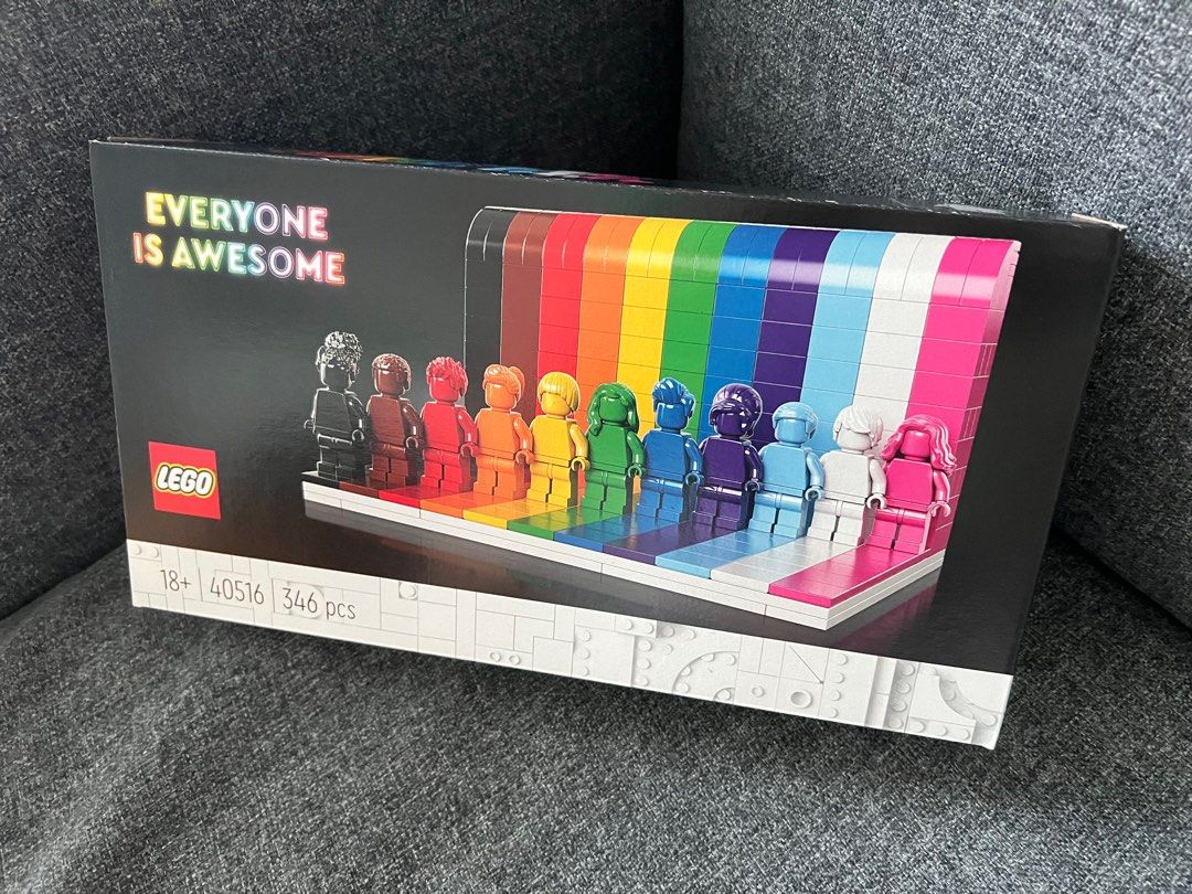 LEGO 40516 Everyone is Awesome, Hobbies & Toys, Toys & Games on Carousell